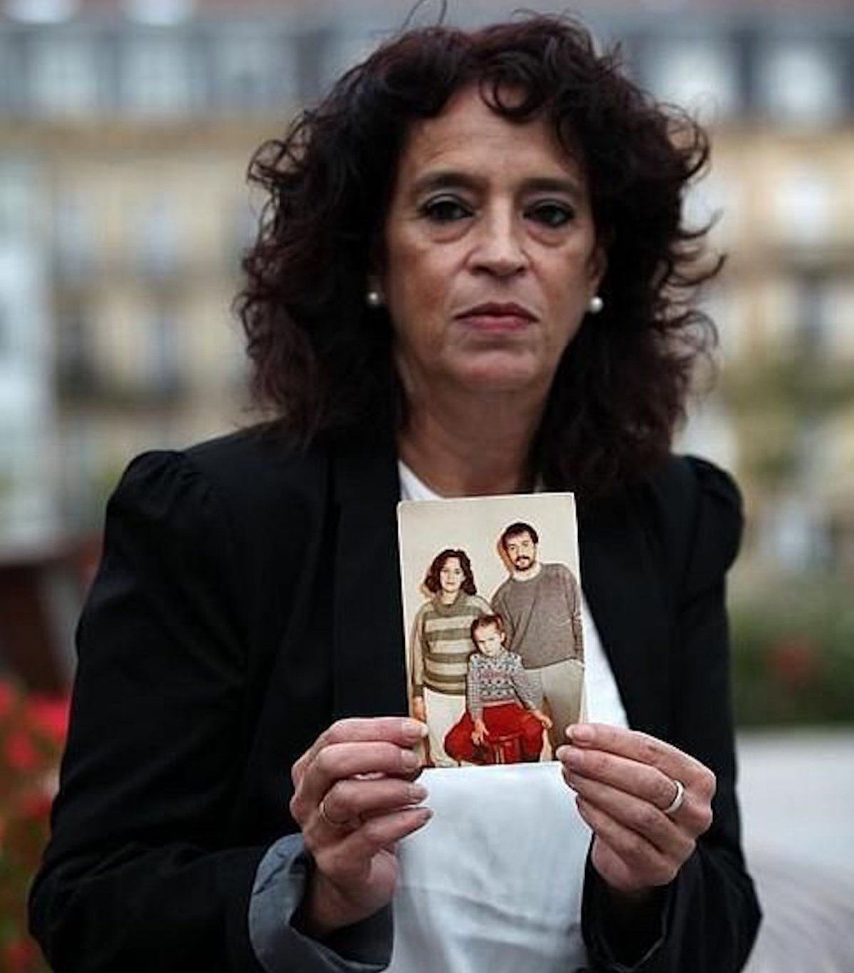 Laura Martin hil da, GALek hildako Juan Carlos Garcia Goenaren alarguna