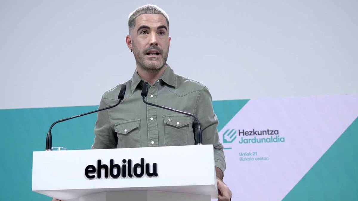 EH Bilduk Hezkuntza Legea eztabaidara eraman nahi du, osoko zuzenketak ...