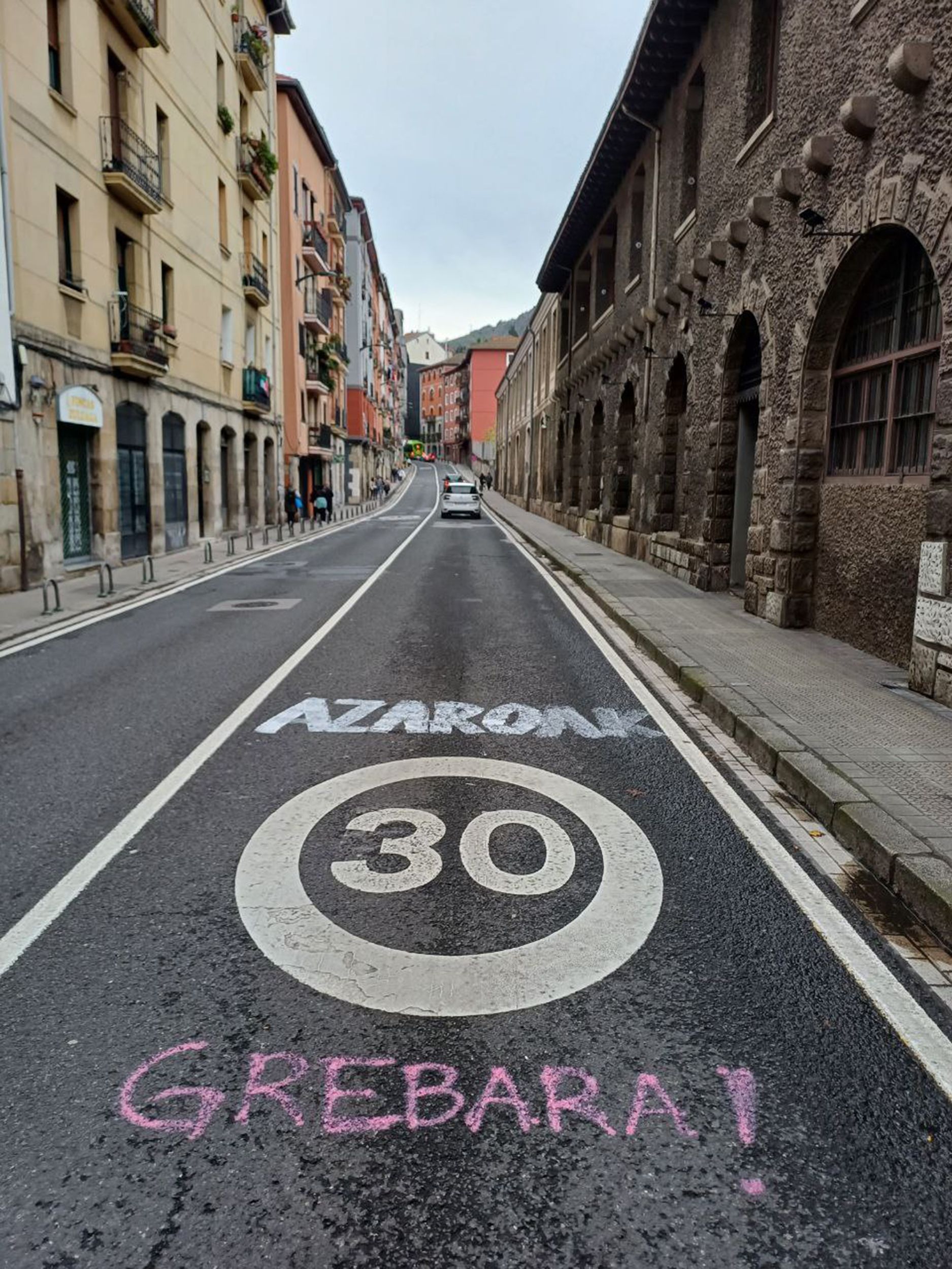 Zaintza eskubide kolektiboaren alde, kaleak hartzeko prest