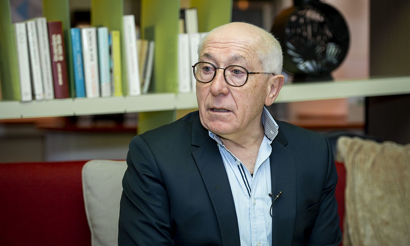 Jean Rene Etxegarai, hautagai