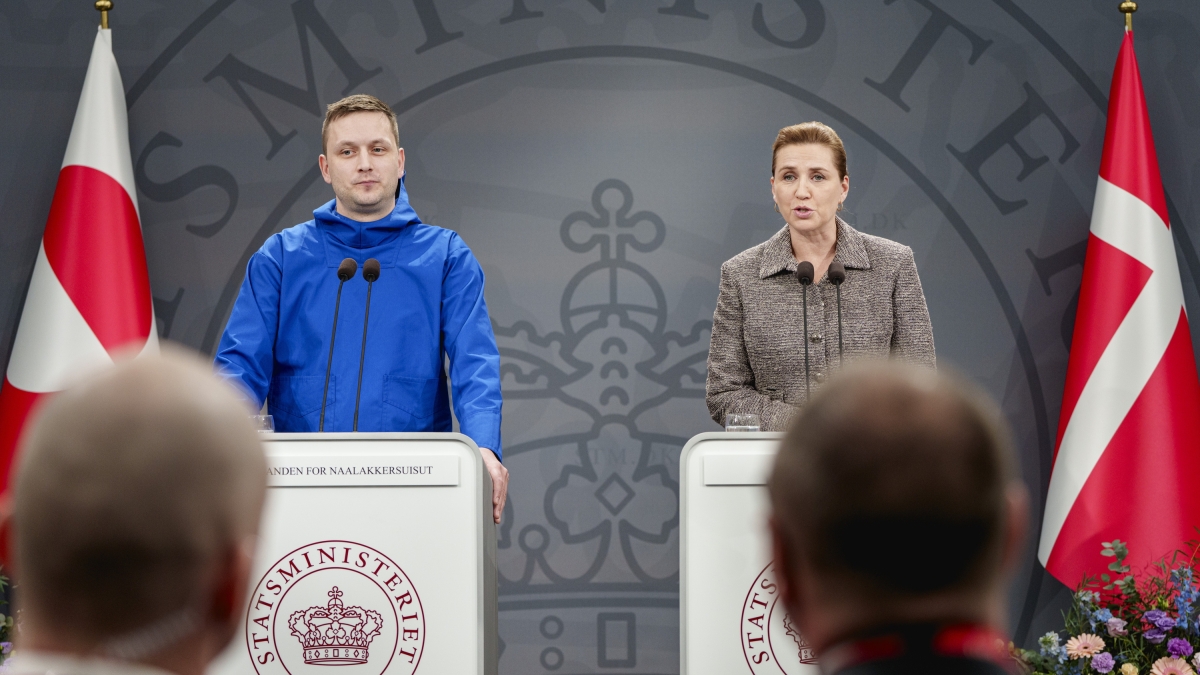 Arratsalde honetan bilduko dira AEBetako, Groenlandiako eta Danimarkako ...